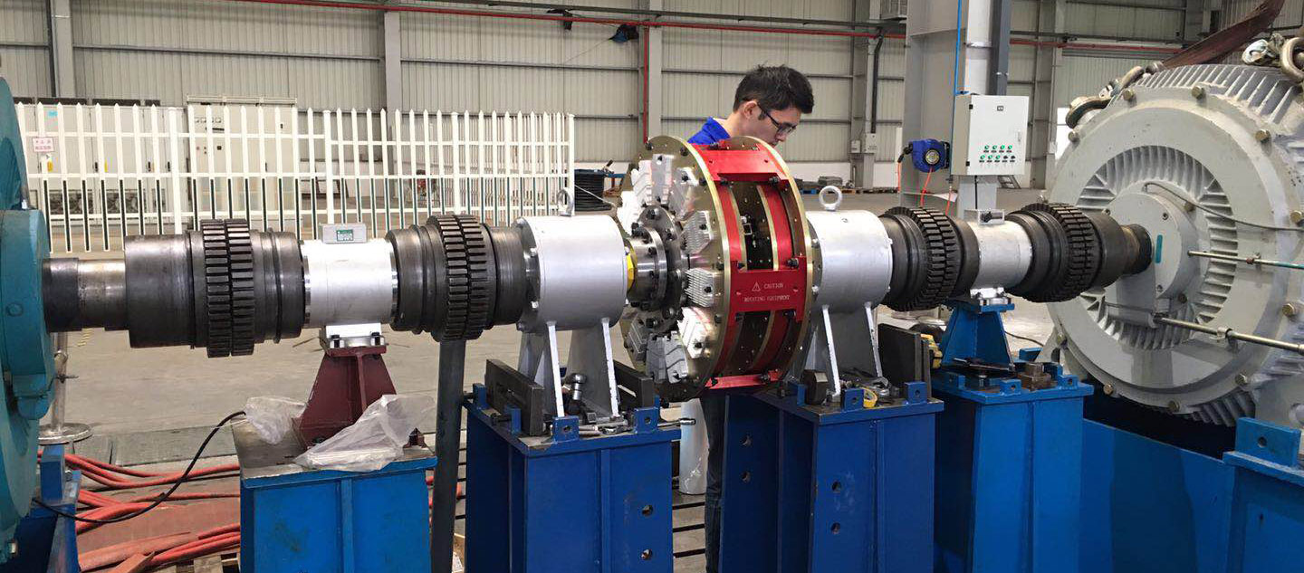 MAGNETIC COUPLING